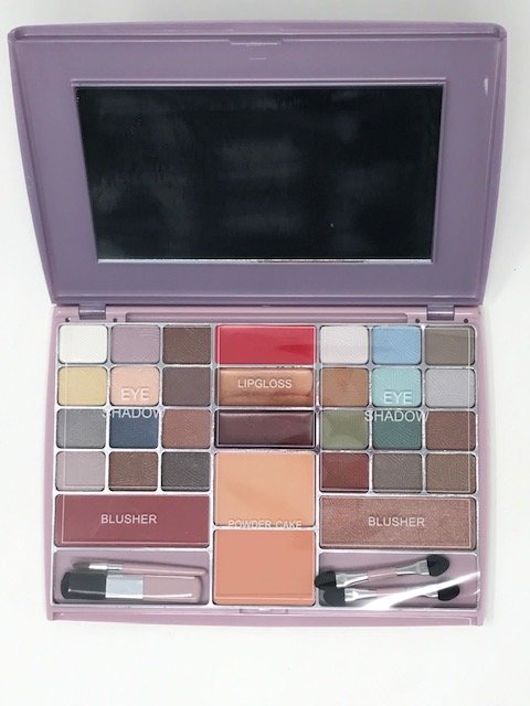 Amazing Makeup Kit: Crossdressing, Transgender and Crossdresser ...